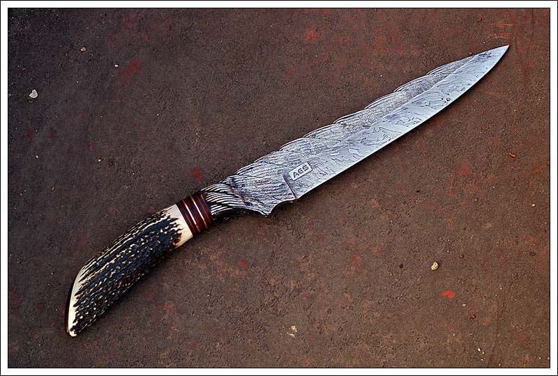 Cable Damascus and Stag Integral Fighter - Show and Tell - Bladesmith's ...
