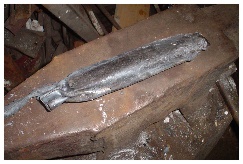 Knifemaking - Making a Motorcycle Chain San Mai Damascus Knife ...